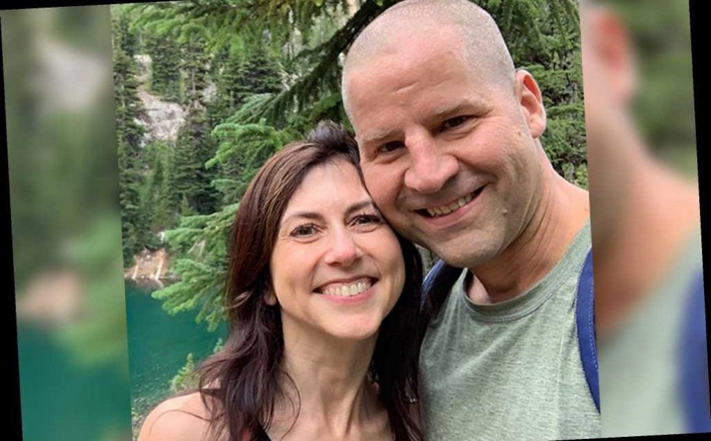 Jeff Bezoz's ex-wife MacKenzie Scott and estranged husband Dan Jewett ...