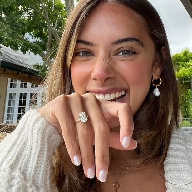 Caspar Lee Gets Engaged To Girlfriend Ambar Driscoll