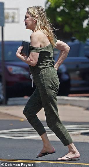 EXCLUSIVE: Fears for Heather Locklear as she is seen acting strangely