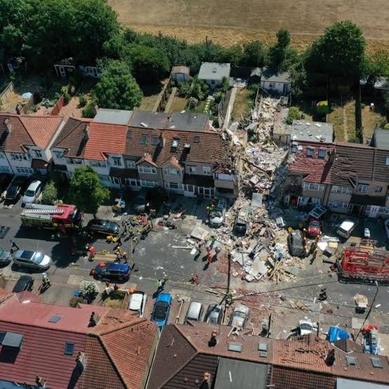 Mum injured in gas explosion that killed girl, 4, trapped under rubble ...