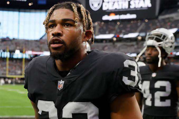 Raiders RELEASE Roderic Teamer after he was arrested in Las Vegas on ...
