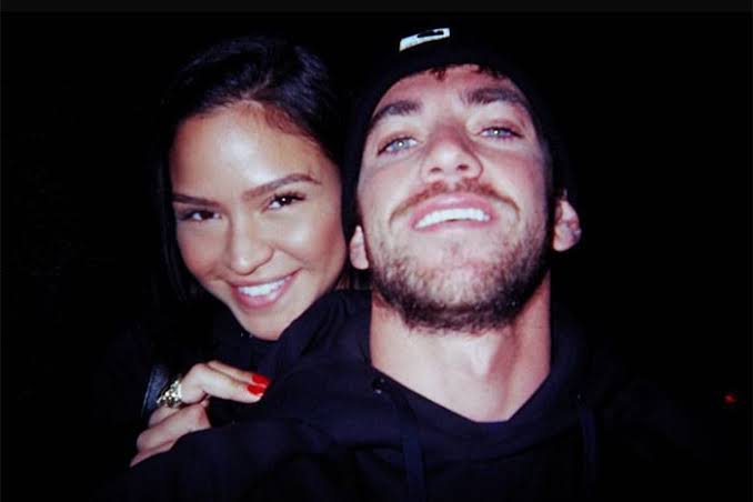 Singer Cassie SPOTTED with her husband Alex Fine for the first time ...