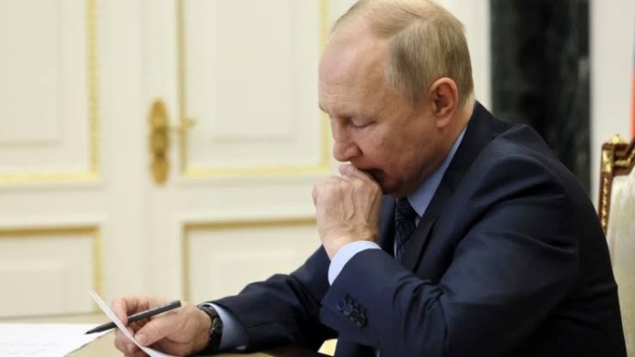 Russian war journalist found dead on a roadside AFTER vowing 'to ...