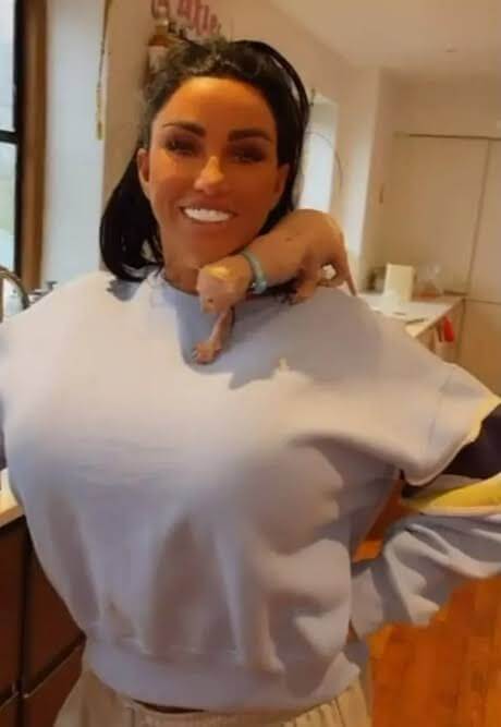 Katie Price is offered £5,000 by PETA to stop owning pets following ...