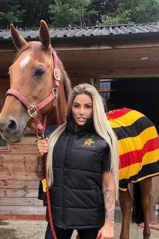 Katie Price is offered £5,000 by PETA to stop owning pets following ...