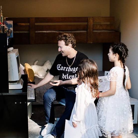 Mark Zuckerberg celebrates 40th BIRTHDAY with Bill Gates 'in his ...