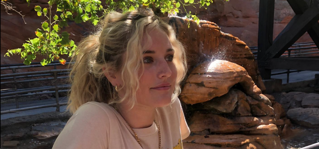 Jordan Fisher's Wife: 10 Interesting Facts About Ellie Woods