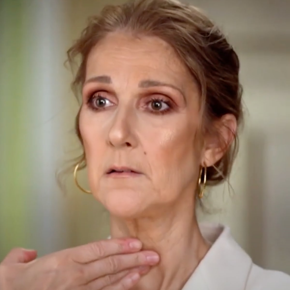 Celine Dion explains stiff-person syndrome FEELS like someone ...