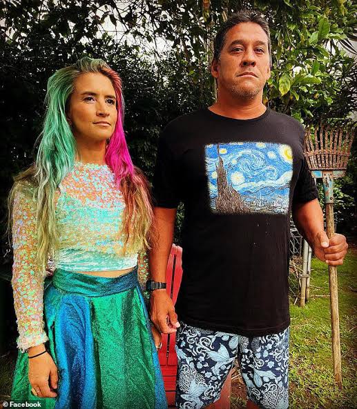 Tamayo Perry pens tribute to his wife weeks BEFORE legendary surfer is ...