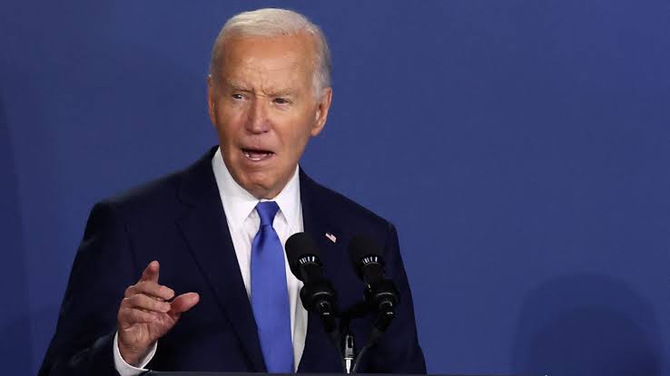Biden introduces Ukraine's Zelensky as 'President Putin' - THEN calls ...
