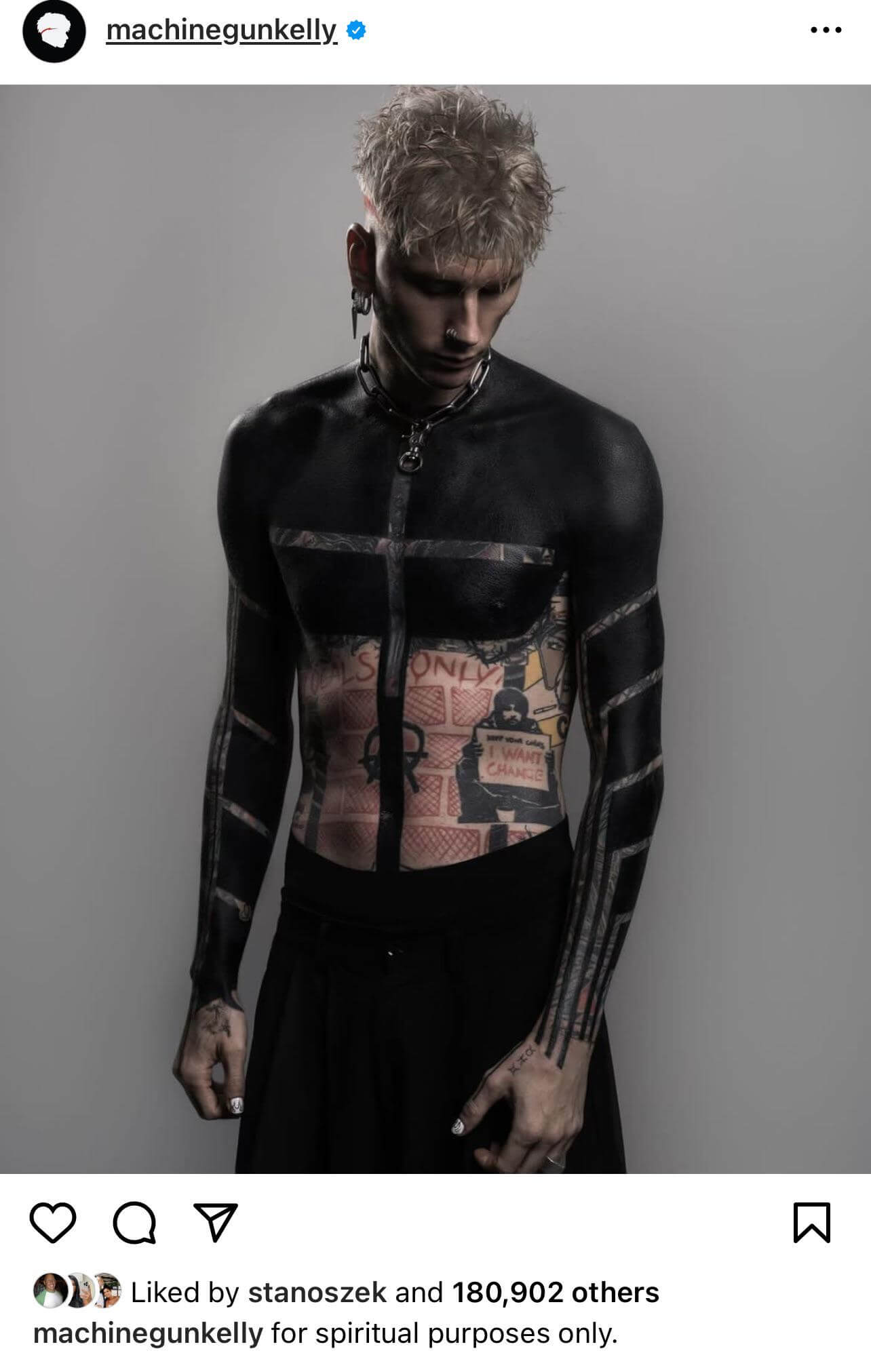 Rapper Machine Gun Kelly reveals horrifying SIDE EFFECT of blackout ...